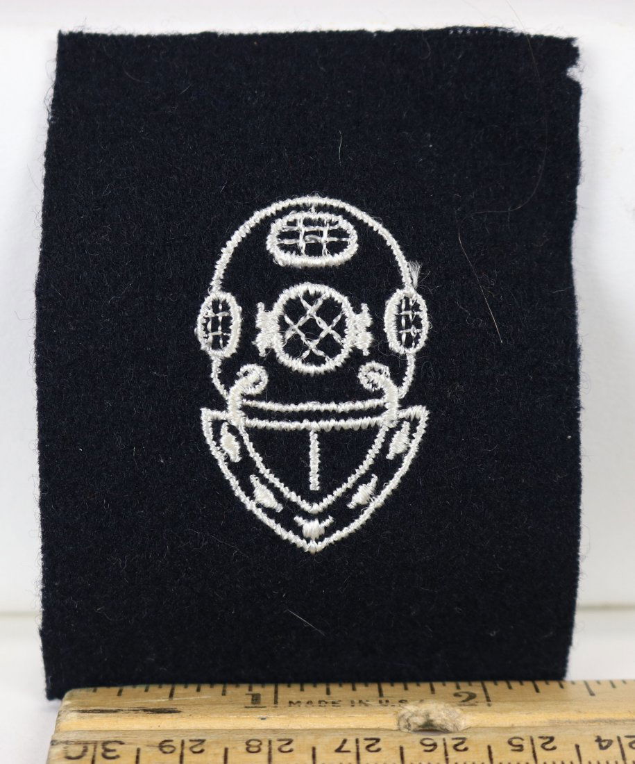 Ww2 Vintage Usn 1st Class Diver Winter Uniform Insignia