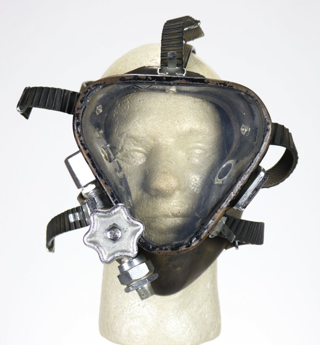 Desco Jack Browne Diving Mask – Very Nice Condition