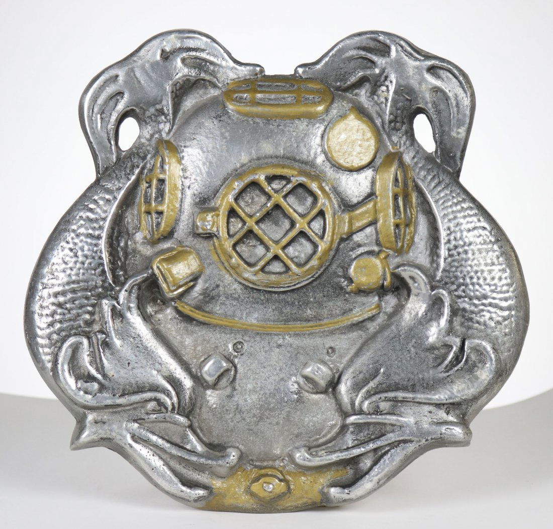 Us Navy Divers First Class Cast Metal Plaque