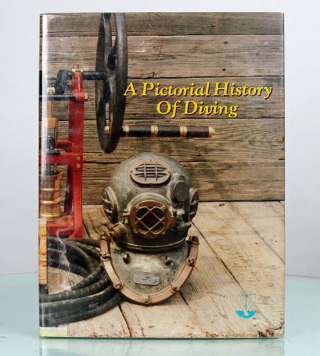 A Pictorial History Of Diving Book Hardcover 1988