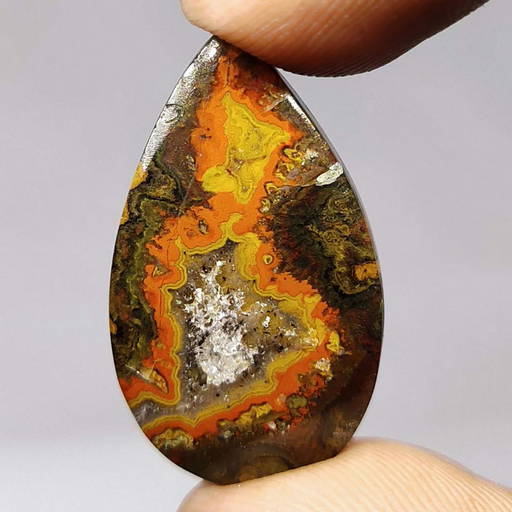 26.50 Ct Very Rare Natural Seam Agate