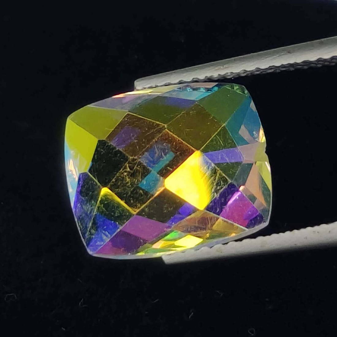 5 Ct Natural Mercury Glow Mystic Topaz Drilled Auction