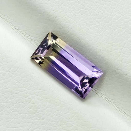 1.58 Ct "aaa Grade" Natural Bi Color Ametrine