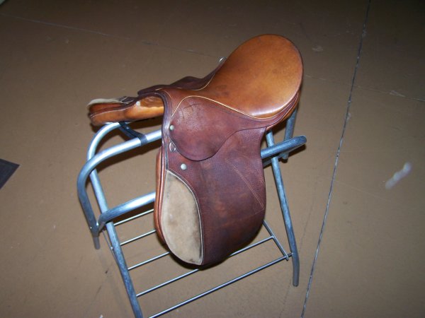 11: Stubben Rex English Saddle - May 19, 2007 | Midwest Auction ...