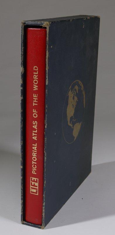 1961 Life Pictorial Atlas Of The World