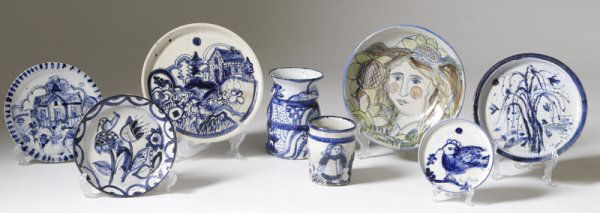 187: Sue Bolt, Michigan, 8 Pieces Art Pottery