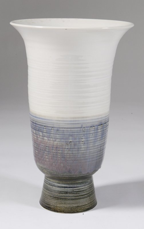 555: Hal Riegger 1941 Pottery Vase