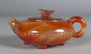 Fine Chinese Agate Carved Tea Pot - Jun 05, 2014 | 888 Auctions in Canada