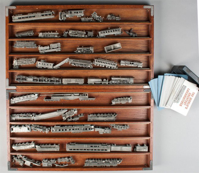 553: (2) Fine Franklin Mint Pewter Train Sets