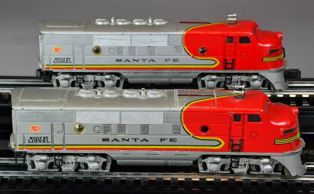 (2) Lionel Santa Fe Engines