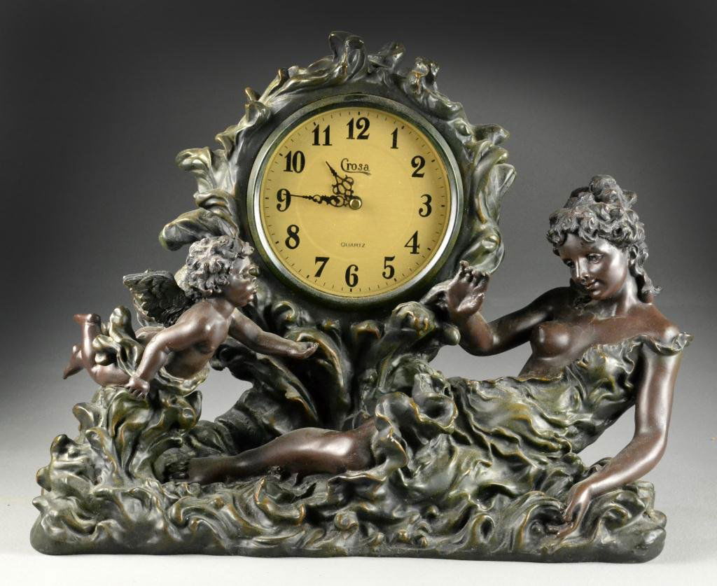 1078: Crosa Louis XIV-style Decorative Mantle Clock
