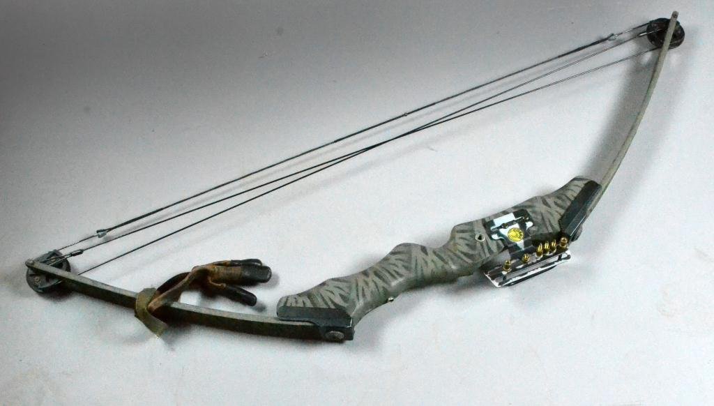 Browning Trophy Master Compound Bow - Feb 23, 2013 | Midwest Auction ...