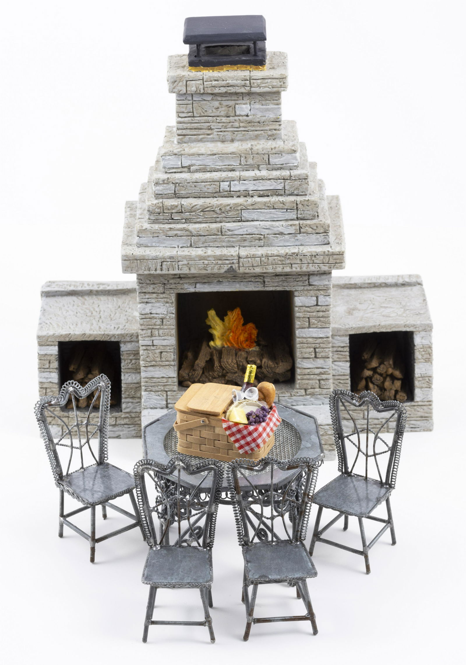 Large Outdoor Fireplace With Gray Metal Table And Chairs - Sep 18, 2022 ...