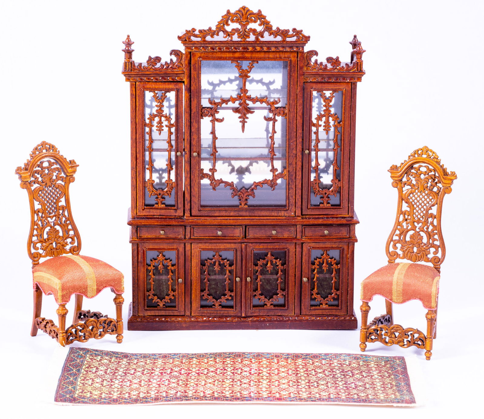 Bespaq Large Breakfront With 2 Fretwork Chairs & Rug