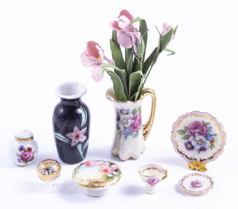 Miniatures ~ Lee Lefkowitz & Kelly Hawk 2023-06-03 Auction - 265 Price ...