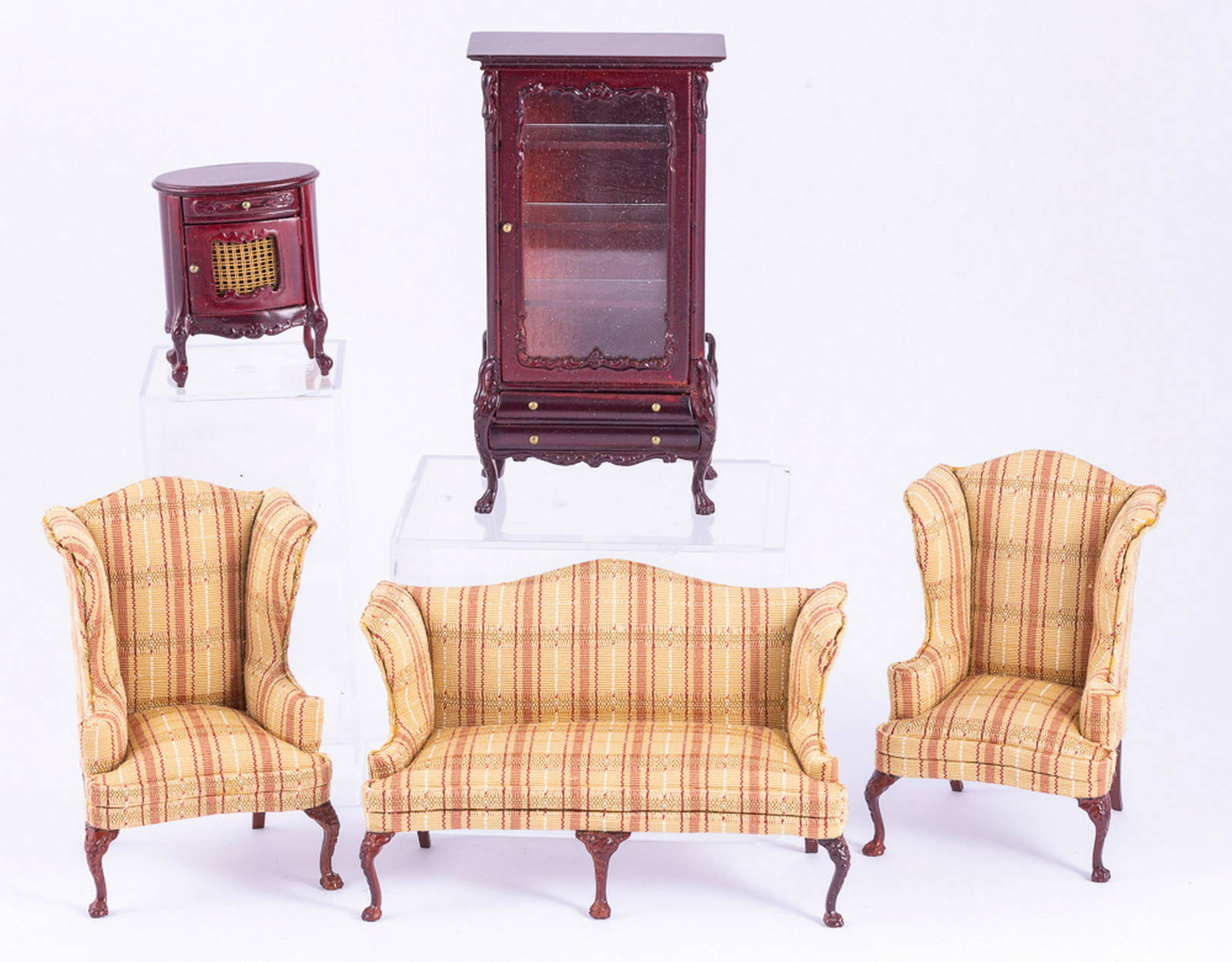 Five Piece Plaid Bespaq Living Room Set Auction