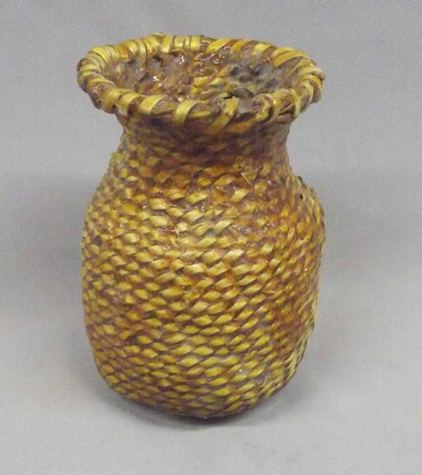 Vintage Apache Water Tus Basket - Jul 30, 2011 | Desert West Auction in NM