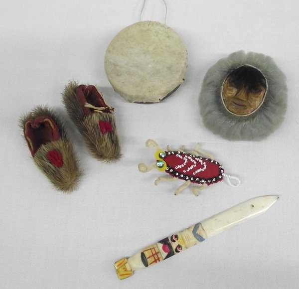 Native American Eskimo Miniature Decorative Items