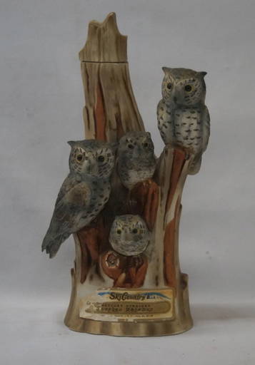 Ski Country Kentucky Bourbon Whiskey Owl Decanter