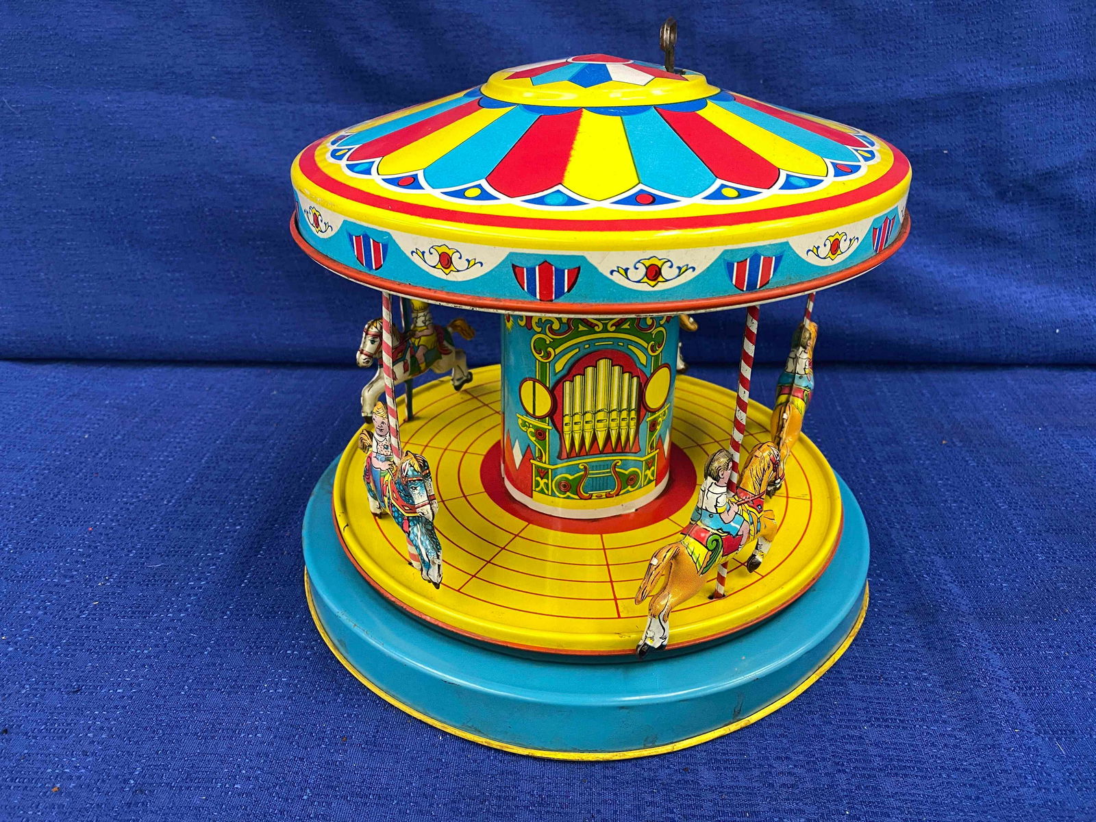 Vintage Tin Toy Merry-go-Round - May 16, 2020 | Nordic Auction in MN