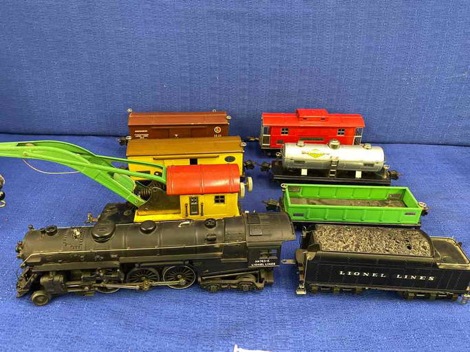 Lionel 8 Pc. Freight Train Set