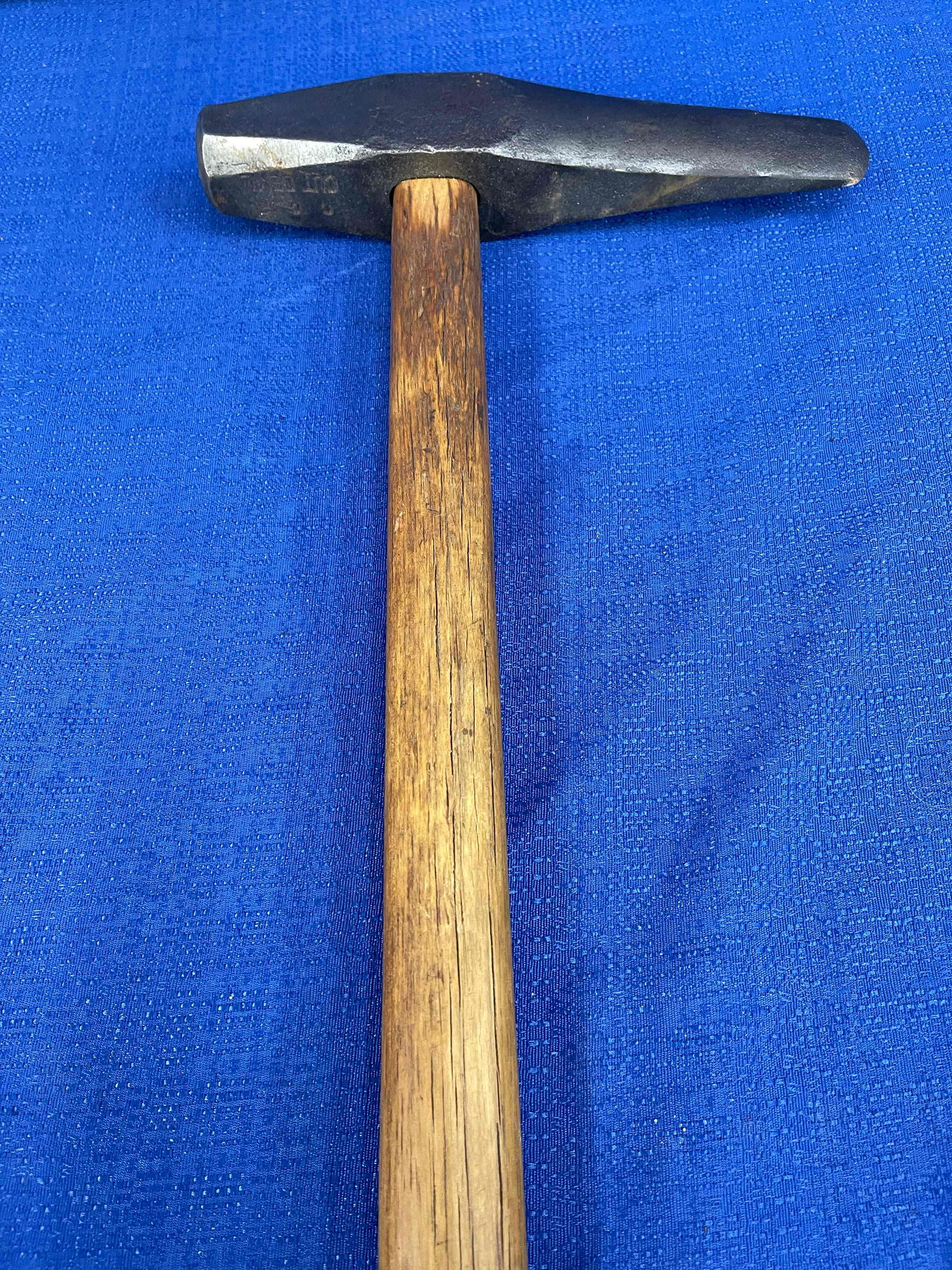 Missouri, Kansas, Texas, Railroad Cut Devil Ax/mallet