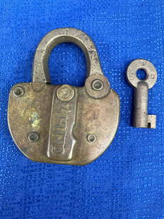 Adlake Usy Of O Pat 2040482 Brass Lock And Key