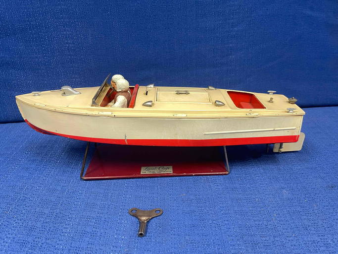 Lionel Craft Metal Wind Up Boat