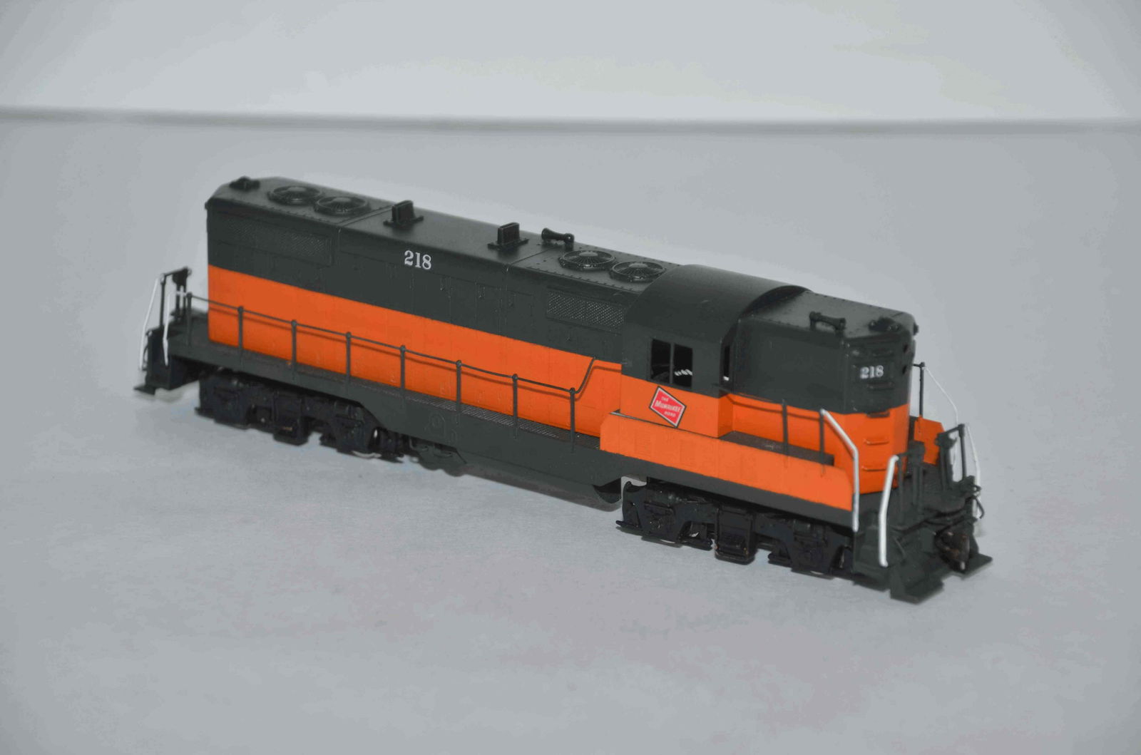 Hallmark Models Brass Milwaukee Road EMD GP-7 Diesel-HO Scale (#438104) on Jan 14, 2023 | Nordic ...
