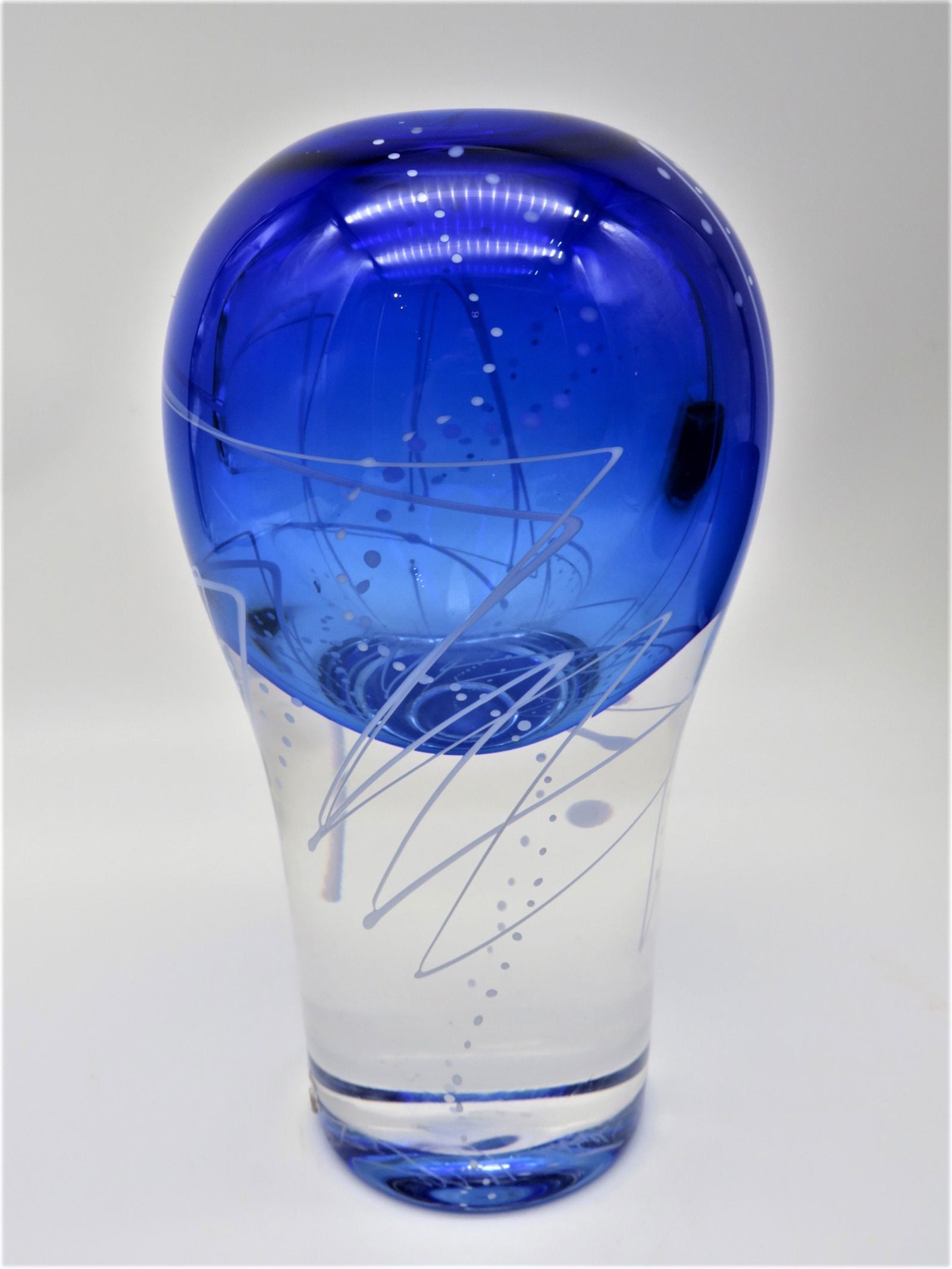 Mark Sudduth Art Glass Vase - Jun 03, 2021 | Anzardo's Fine Arts in FL