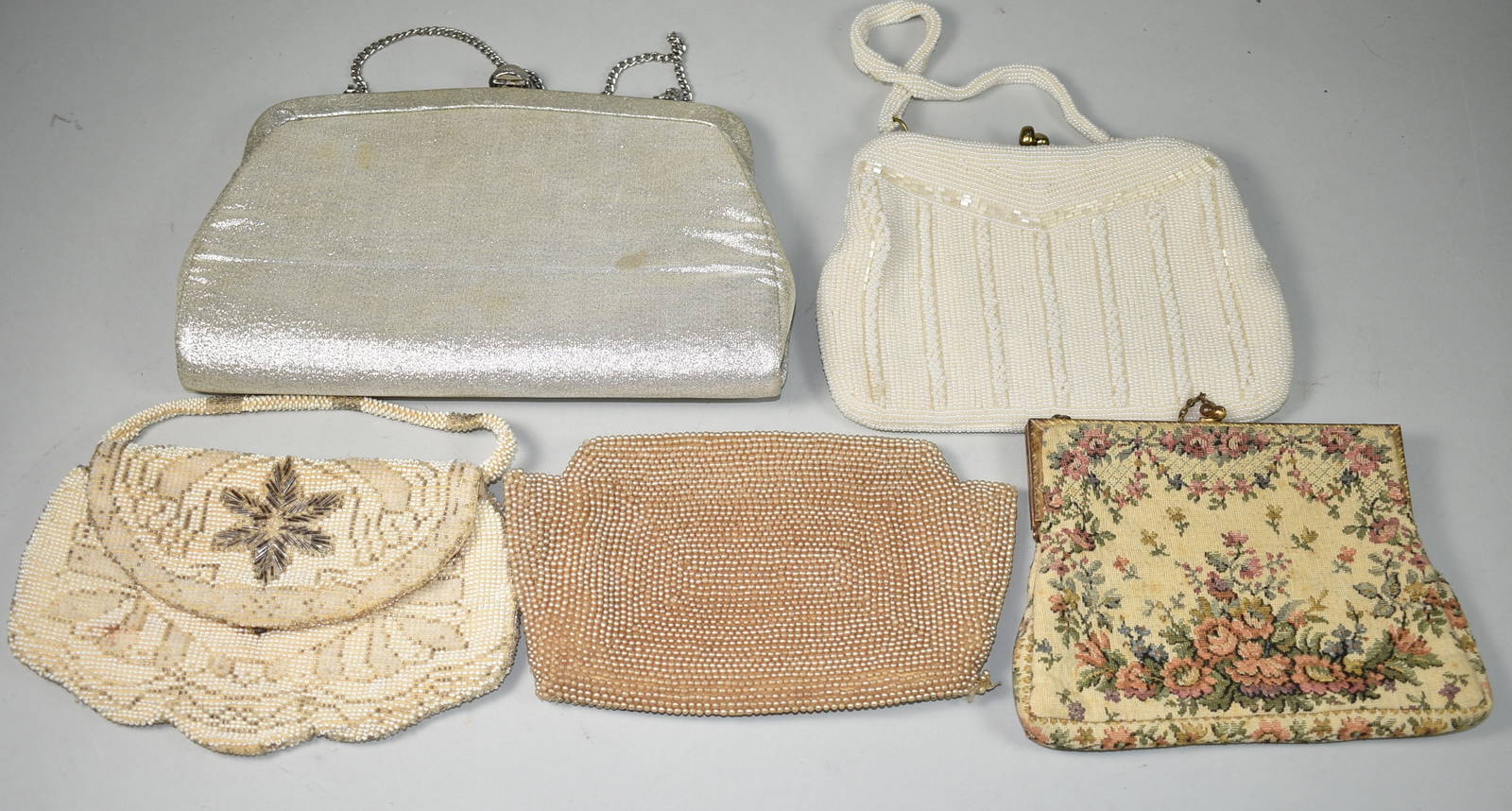 Collection Of 5 Vintage Purses Auction