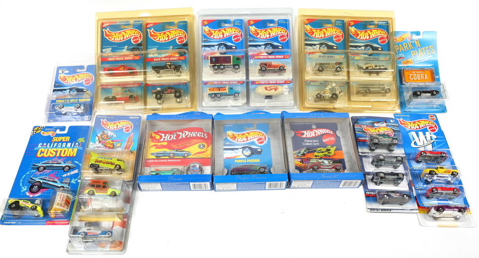 1990S HOT WHEELS CARS LOT OF 31 - Sep 05, 2021 | Omnia Auctions in FL