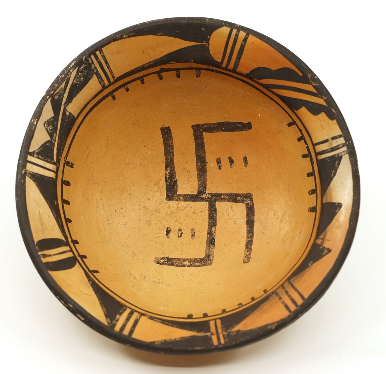 Hopi Native American Bowl Auction