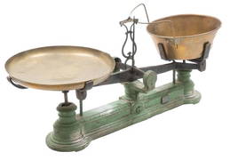 Vintage Cast Iron Double Pan Balance Scale