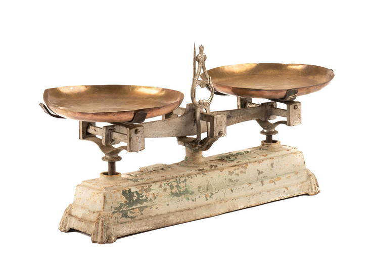 Vintage Roberval Marketplace Scale