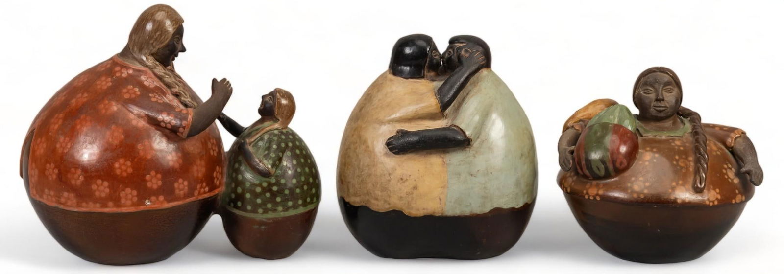 Vikki Carr Chulucanas Pottery Figures Auction