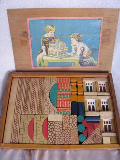 Wooden Building West German Architectural Blocks Set