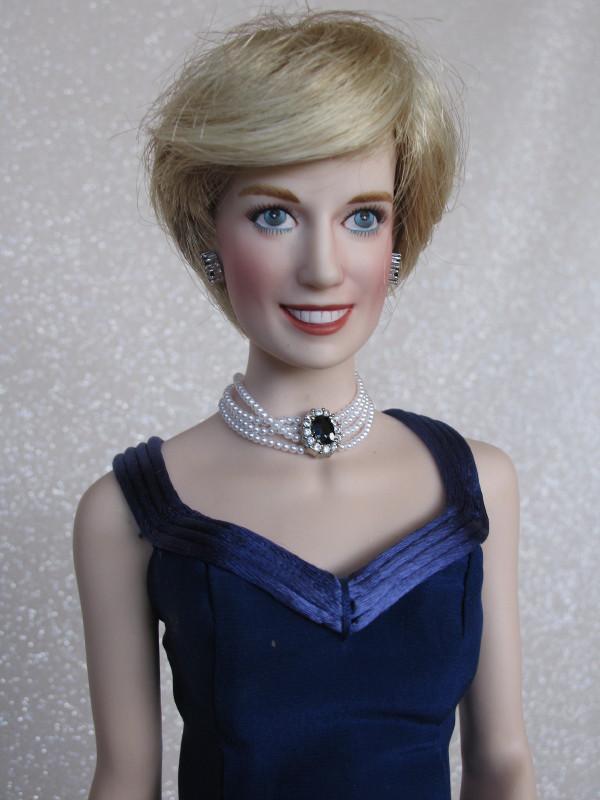 Franklin Mint Princess Diana 43cm Porcelain Doll,