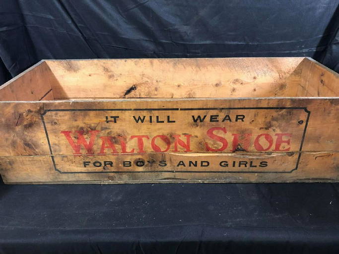 "it Will Wear Walton Shoe For Boys And Girls" Large