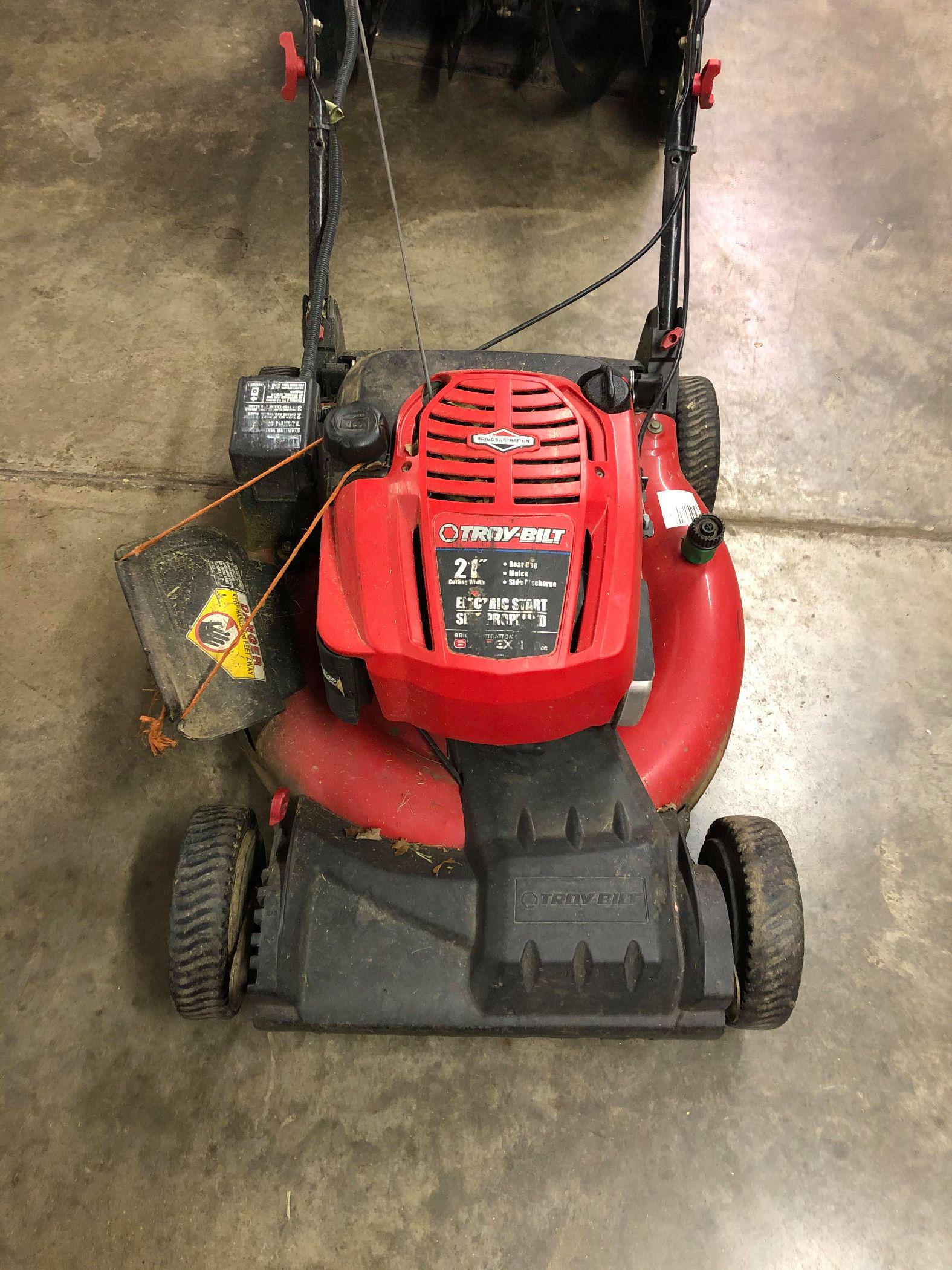 Troy Bilt Briggs & Stratton Engine Push Mower
