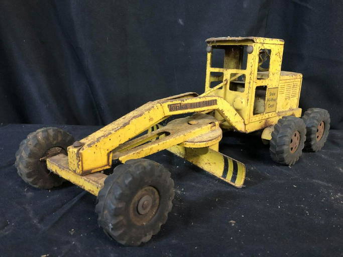 Tonka Pressed Steel Road Grader "state Hi Way Dept."