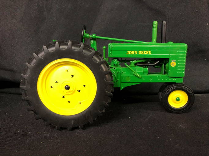 John Deere Ffa Foundation Tractor