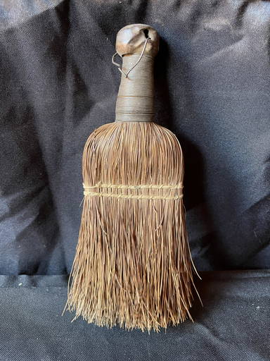 Petite Hand Held Broom