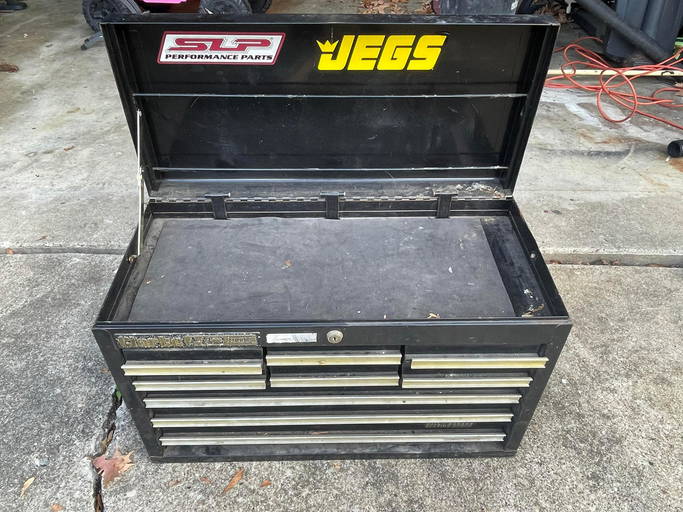Clarke HD Plus Tool Chest - Dec 04, 2022 | Swisher Bros. Auction LLC in KY