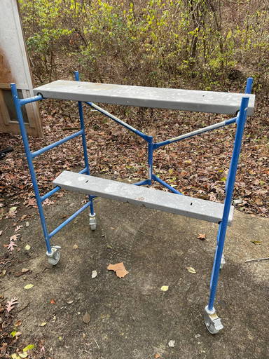 4ft Mini Folding Scaffold - Dec 04, 2022 | Swisher Bros. Auction LLC in KY