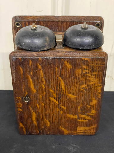 Vintage Telephone Box (#0385) on Dec 09, 2022 | Swisher Bros. Auction ...