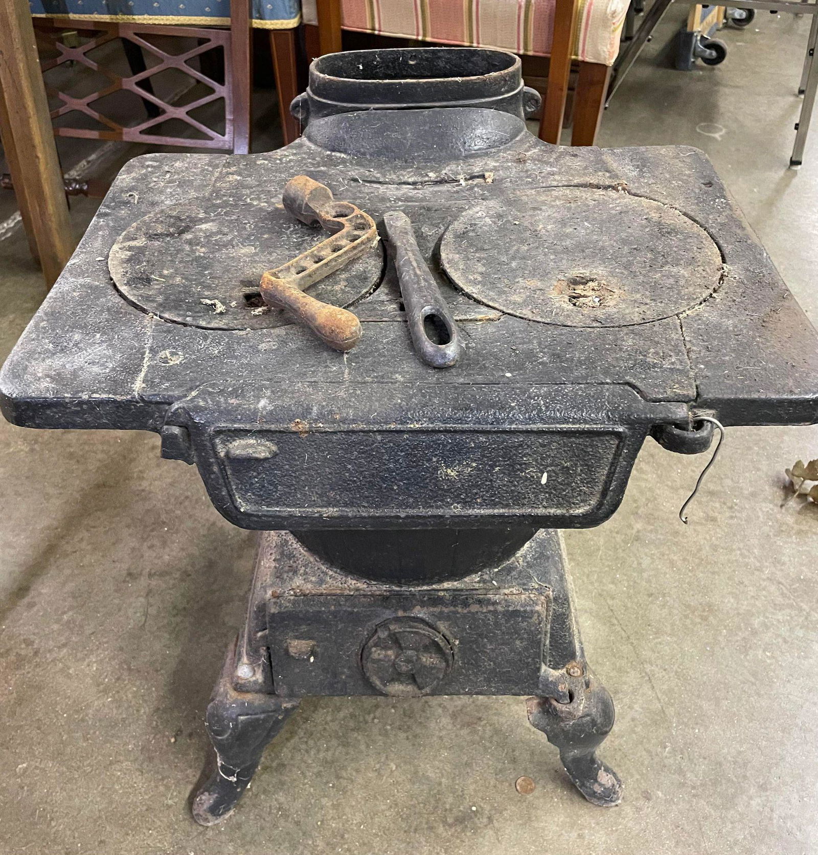 Vintage Cast Iron Stove