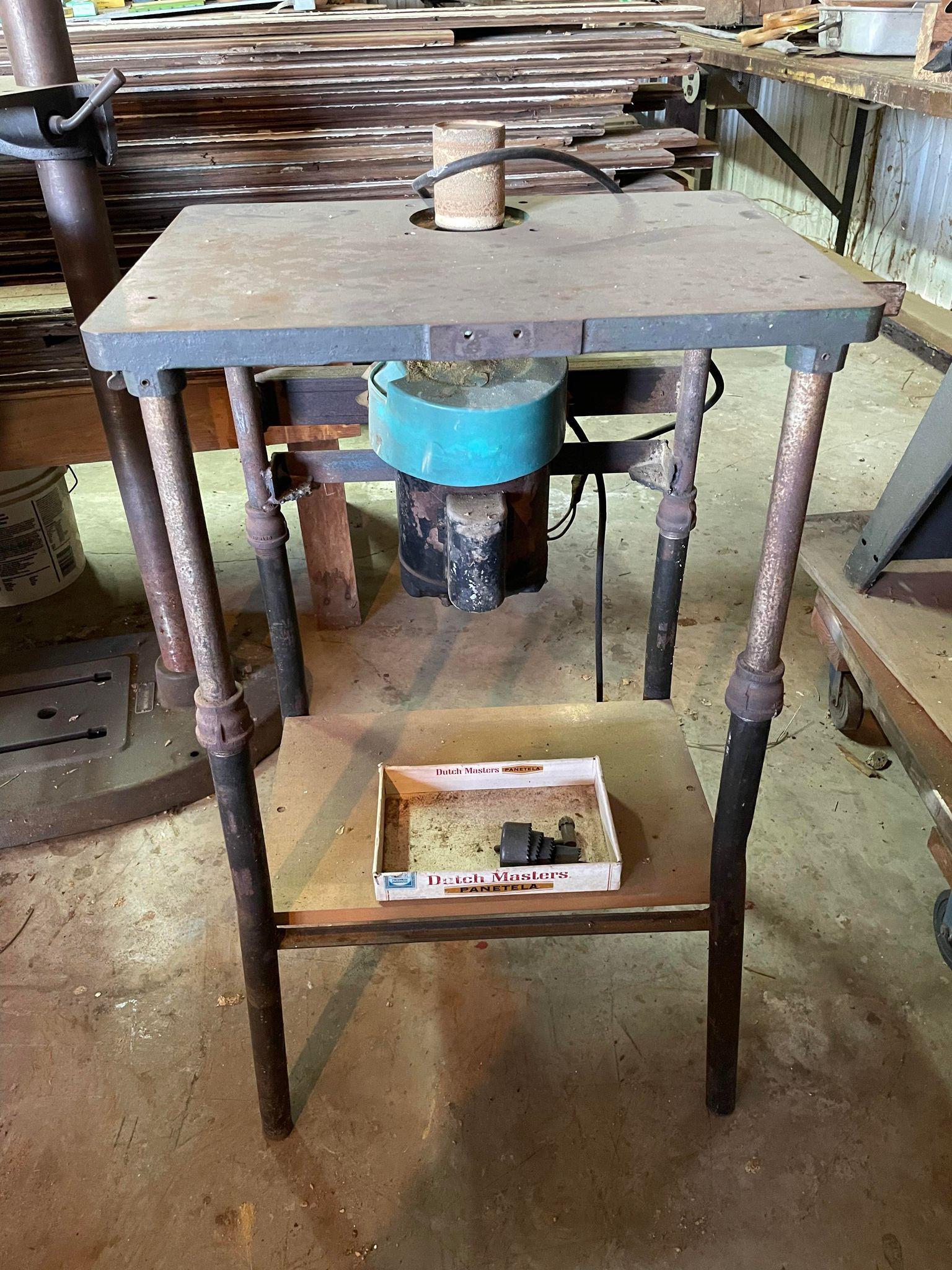 Orbital Sander Bench Auction