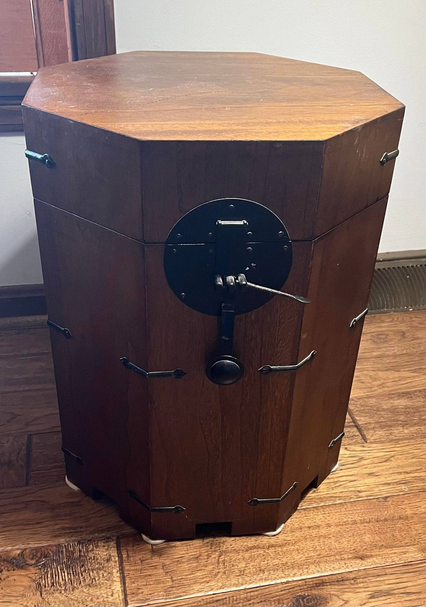 Mid Century Octagonal Lift Top Wedding Box Auction