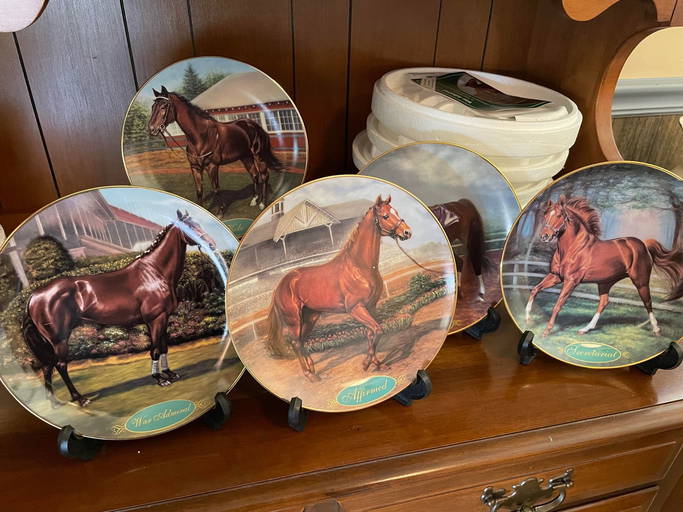 Thoroughbred Champion Horse Plates